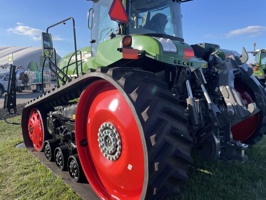 FRICTION vs POSITIVE DRIVE AG Track Systems | AGTrackTalk